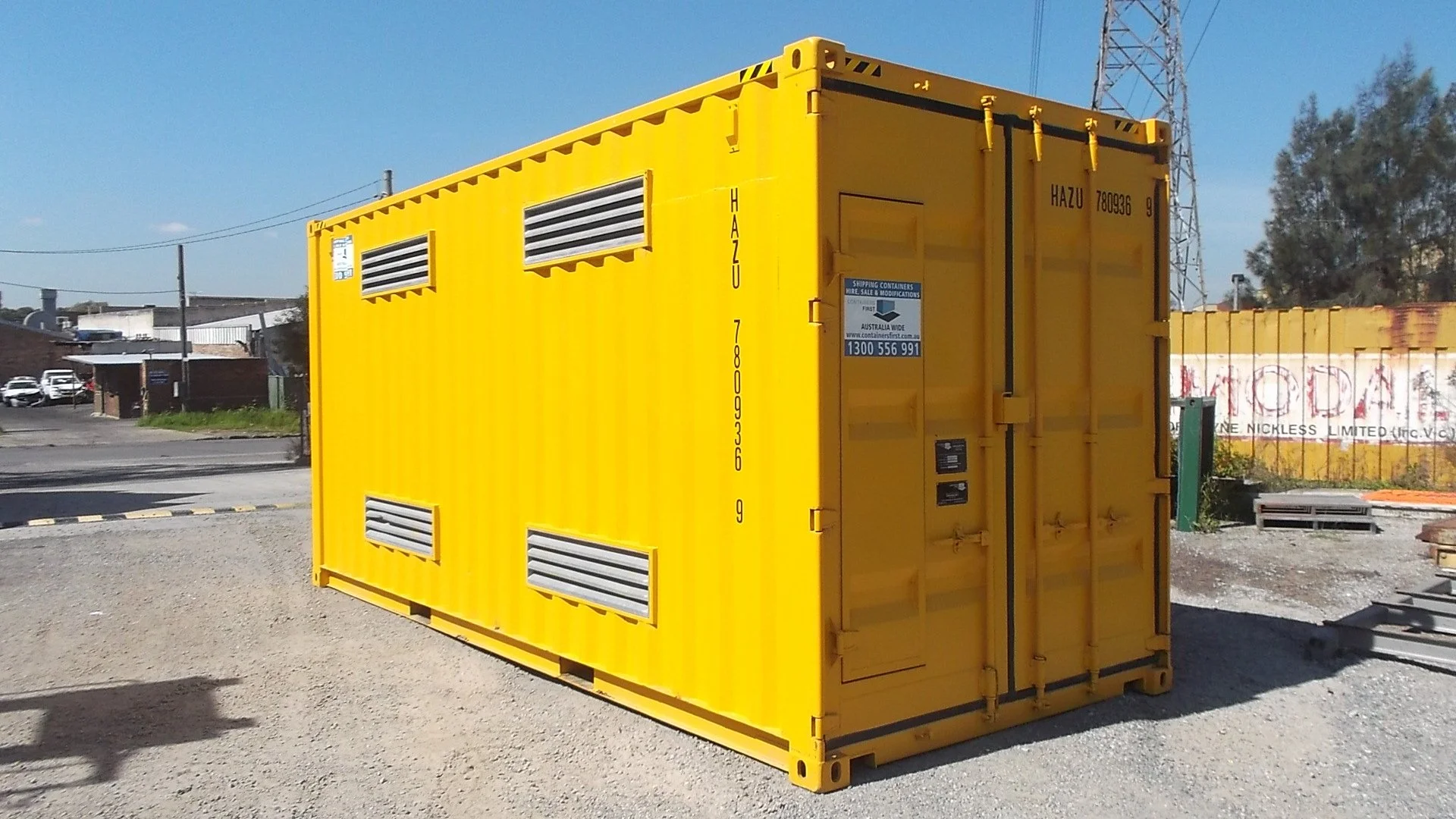 40ft High Cube 2nd Hand Container Standard used with 2 x Whirlybirds ...