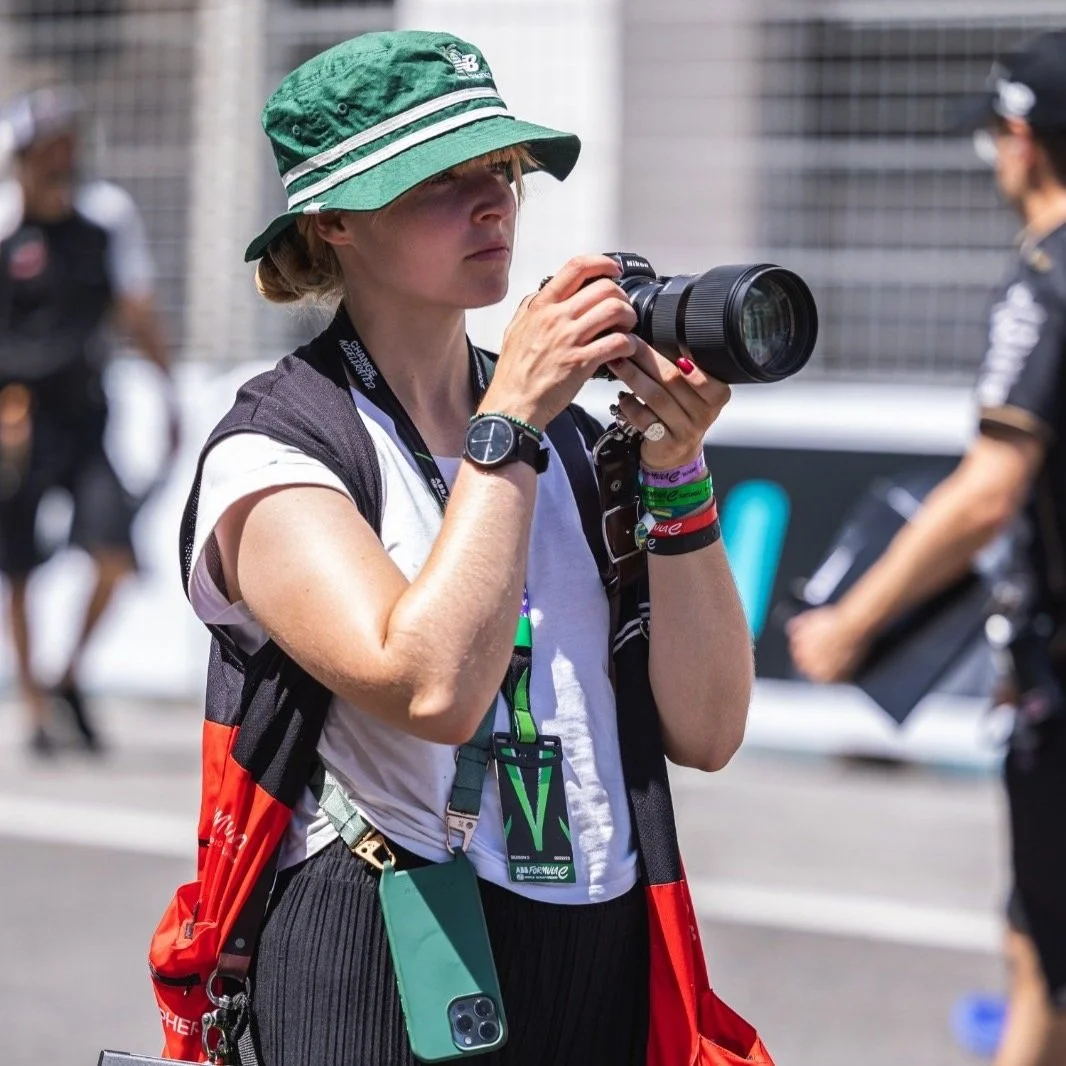 Learn Street photography - Step-By-Step Videos and Guides