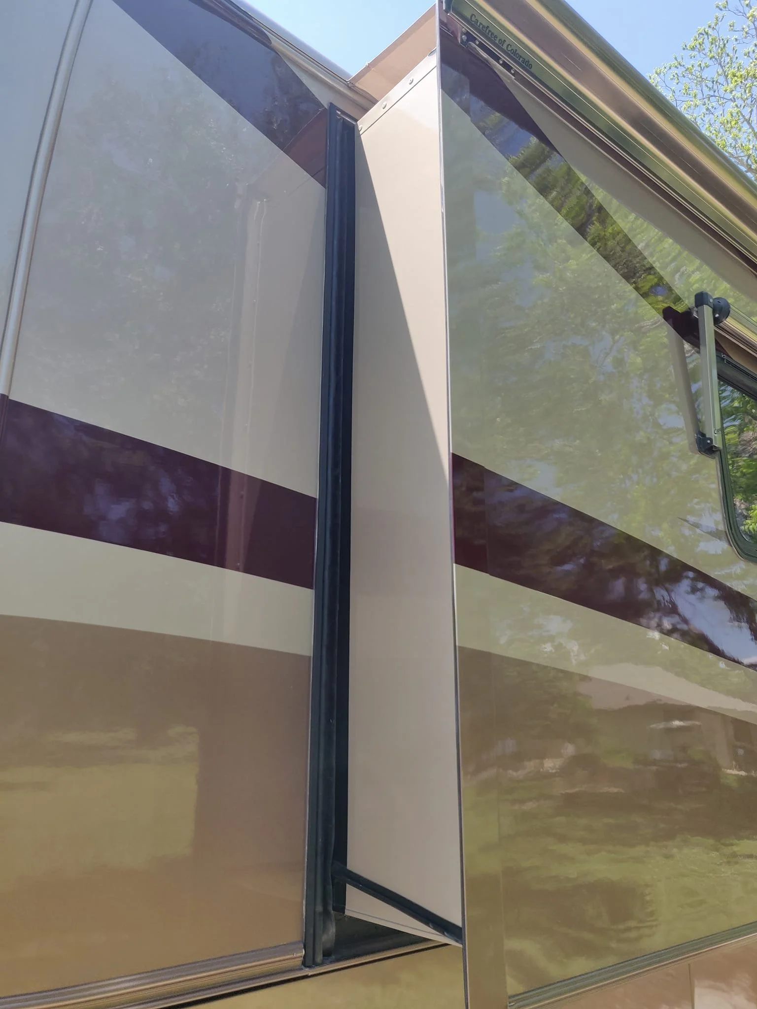 Slide Seals — Island RV Repair