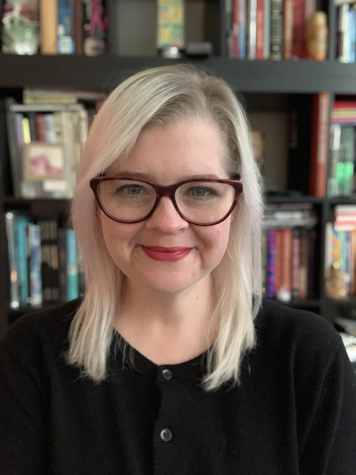 Team 1 — FUTUREVIEW