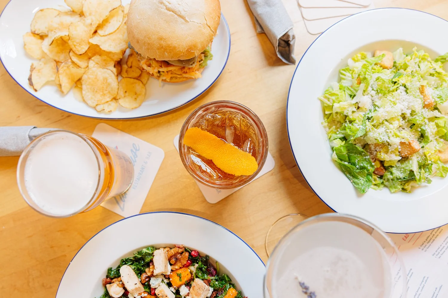 Red's Lakehouse | Restaurant & Bar in Marblehead, OH