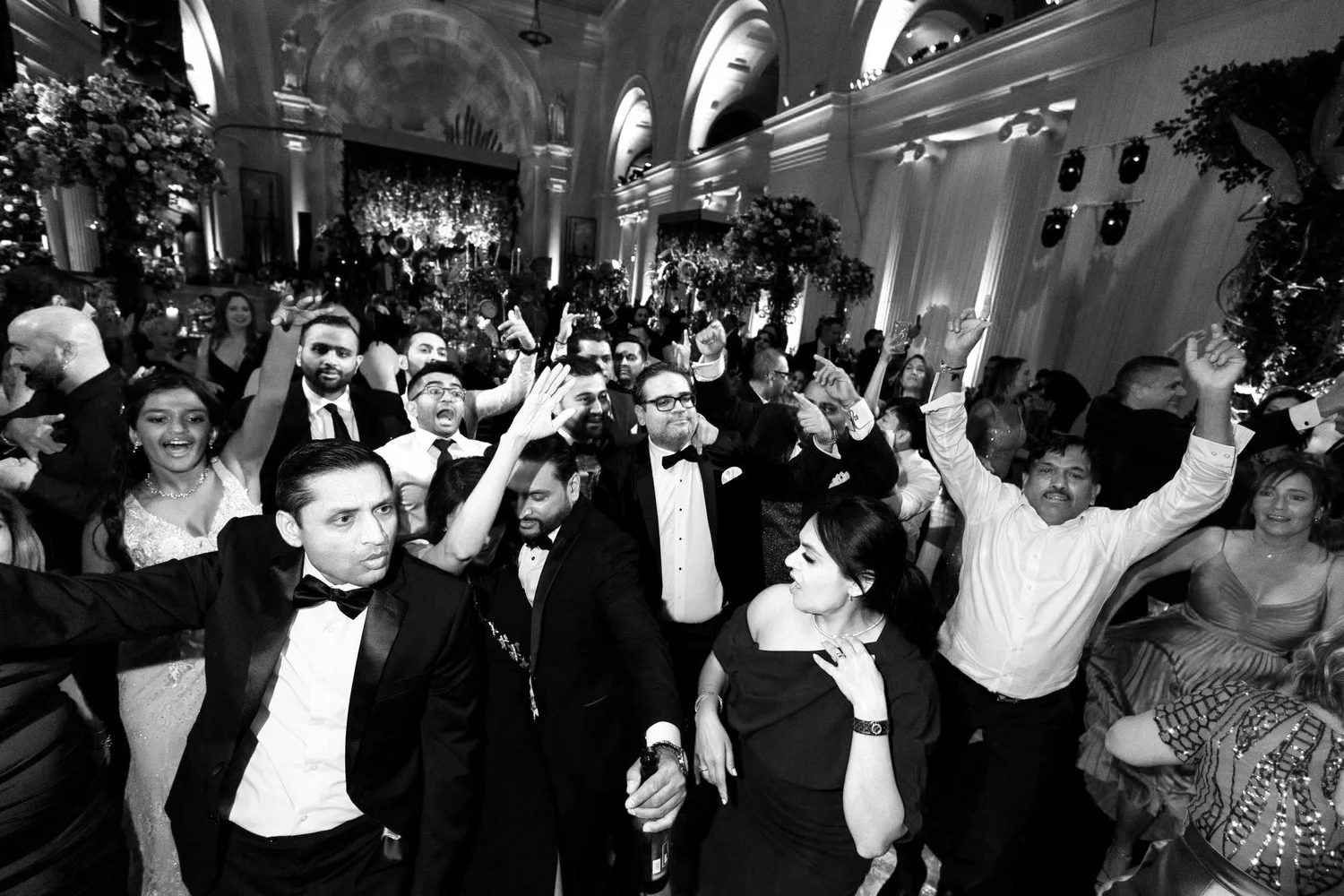 Spark Entertainment Group Chicago's boutique Wedding DJs