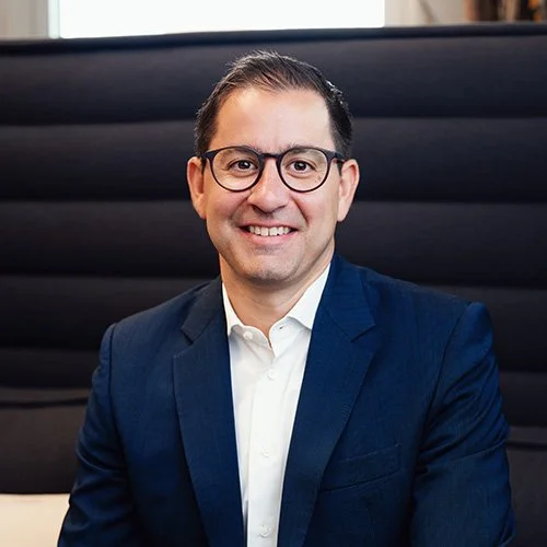 MERBAG — St. Charles Classics