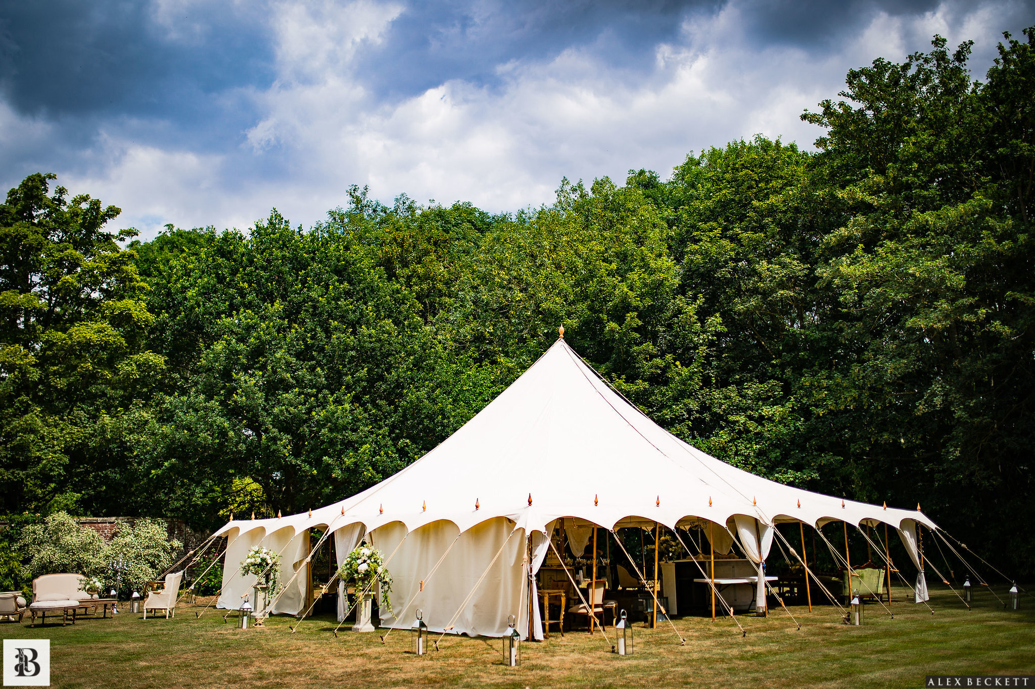 UK Marquee Wedding Planner | Private Marquee Wedding | VC Event Curation