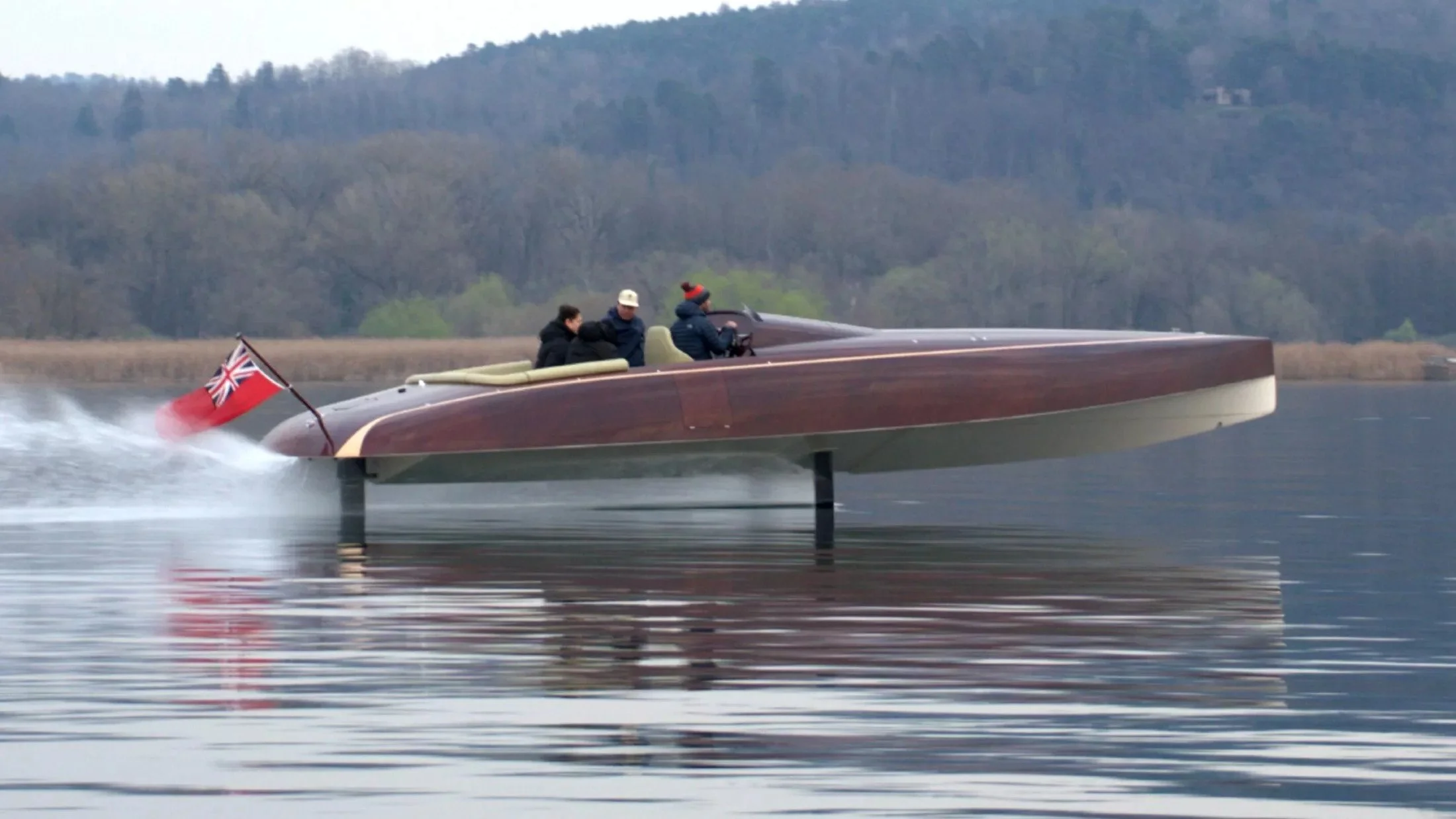 Electric Luxury Flying Boat: SpiritBARTech35EF Leading the Charge ...