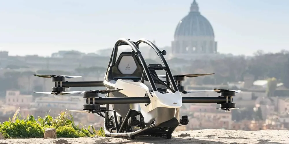 Electrifying Escapades: Solo Electric Aircraft You Can Fly Without a ...