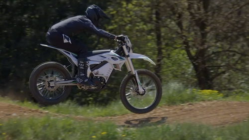 AMP Moto RR: Electric Dirt Bike That Will Blow Your Mind (and Not Your ...