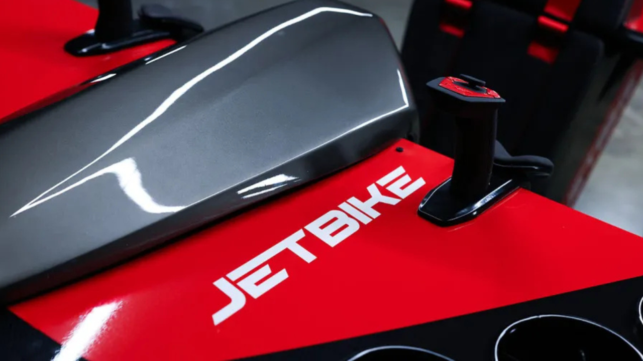 LEO JetBike: The $100k Electric Flying Motorcycle With No License ...
