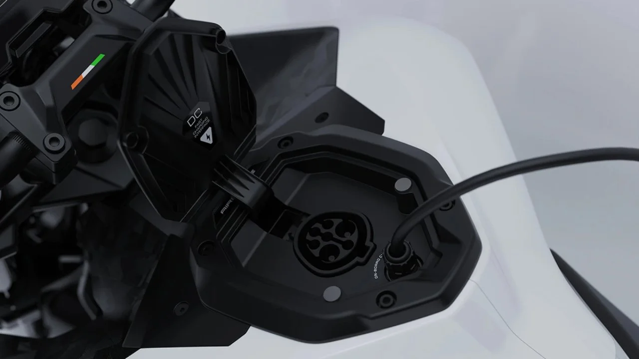 Ultraviolette X-47 Review: The Smartest, Safest Electric Motorcycle You ...