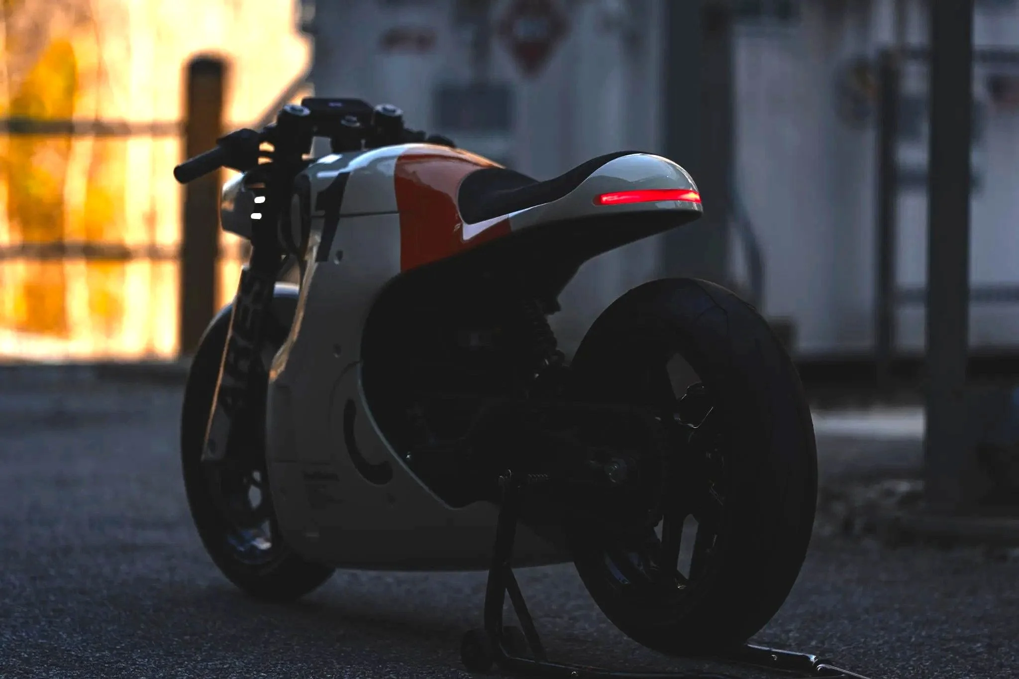 Electric Motorcycle Revolution? Project: ARES Brings Sci-Fi Style ...