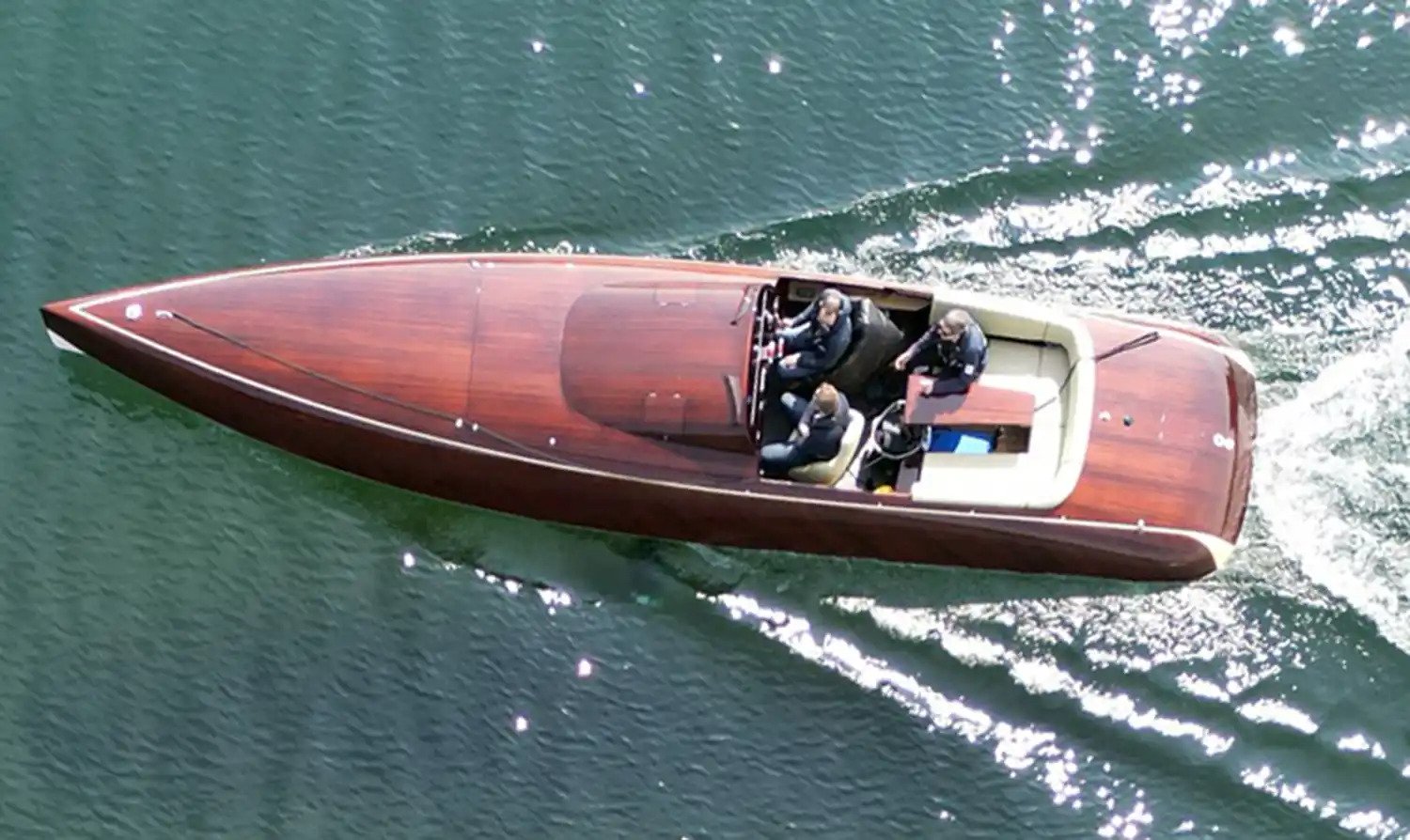 Electric Luxury Flying Boat: SpiritBARTech35EF Leading the Charge ...