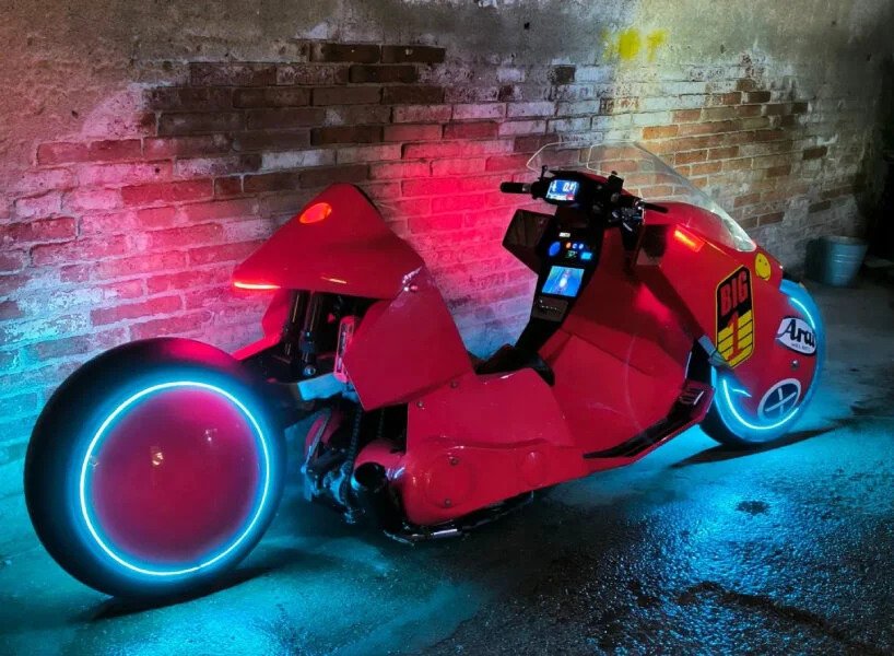 Get Ready for the Akira Electric Moto: A Dystopian Dream Ride Turned ...