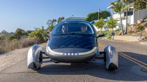 Aptera Solar EV: The 1,000-Mile Car That Never Needs Charging Is ...