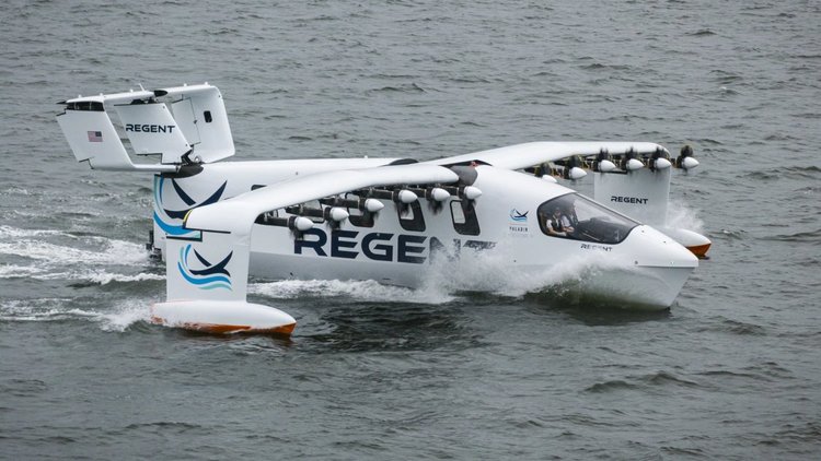 Regent Viceroy Seaglider: The Electric Boat-Plane Hybrid ...