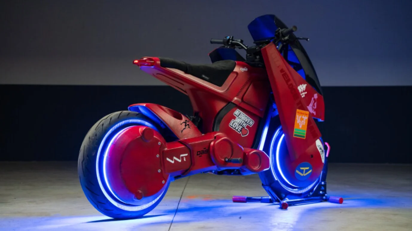 DAB Motors' 3D Printed Electric Motorcycle: Akira-Inspired Ride Glows ...