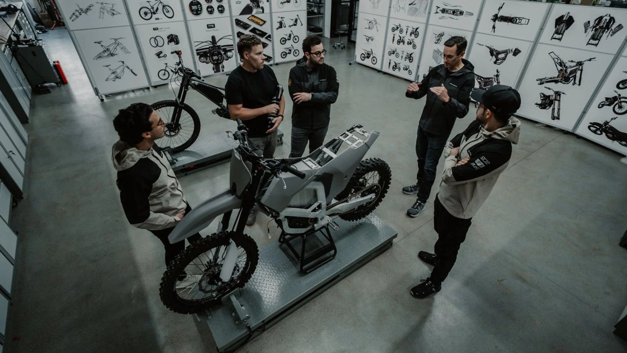 Bonnell Electric Dirt Bikes: 805 & 902 - Specs & First Look — Captain ...