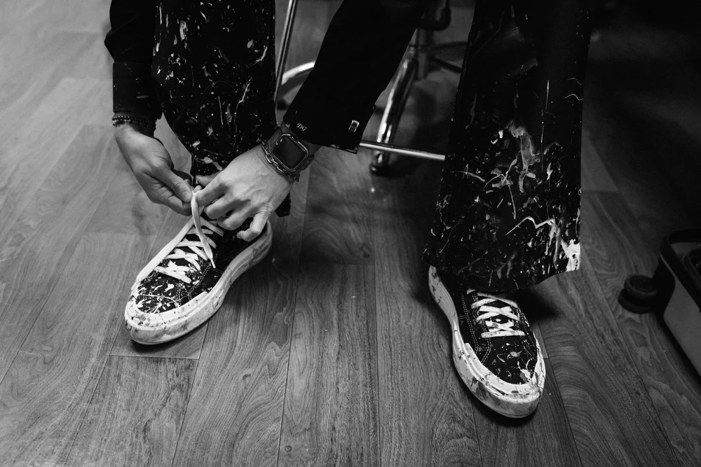 Behind the Scenes Concert Photos with Performance Artist David ...