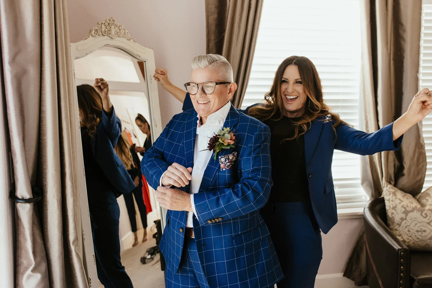 Amanda + Tami’s Outdoor Wedding at Wolfe Heights Estate and Winery in ...