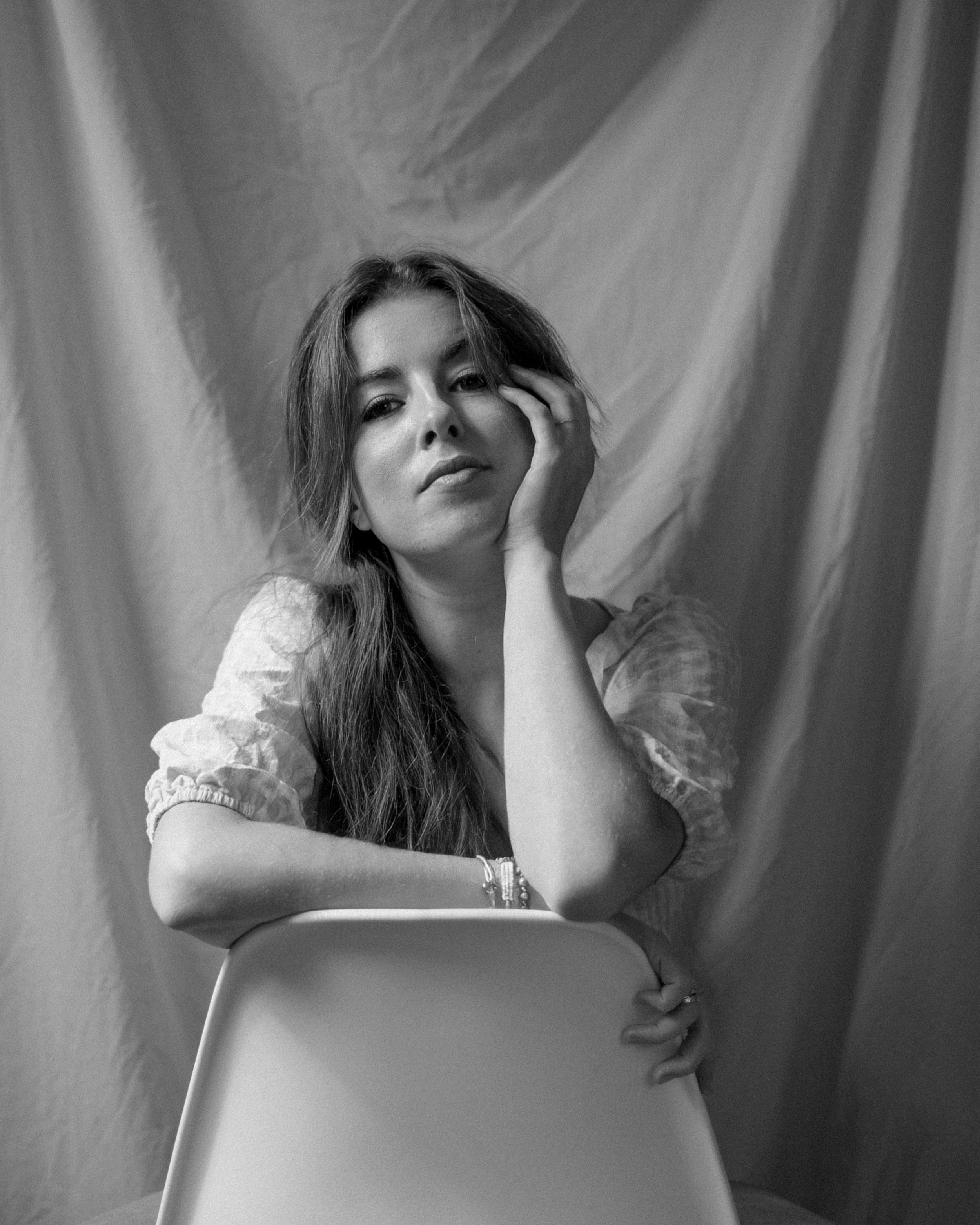 About — Greta Louise