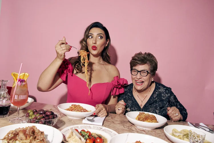 Ms Frankie Carlton | Book a Table — Ms Frankie