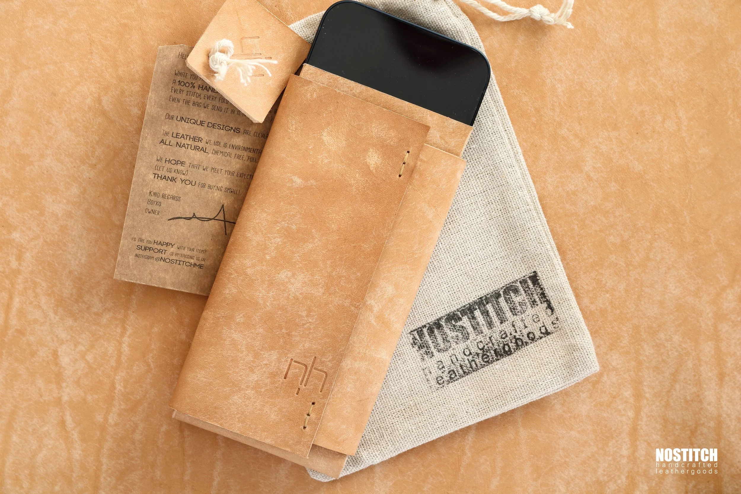 The Fold Plus - Handmade minimal leather wallet | Nostitch