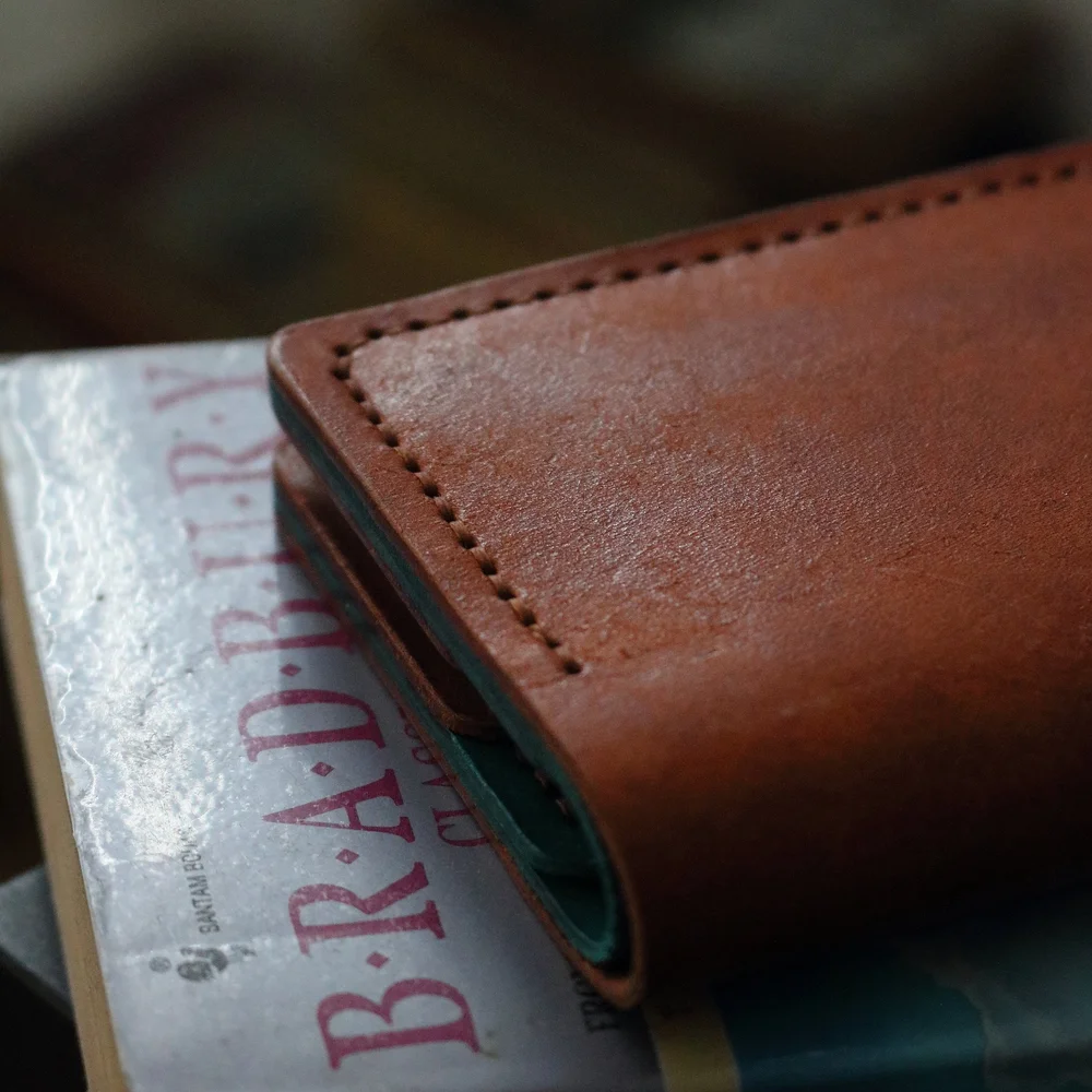 The Fold Plus - Handmade minimal leather wallet | Nostitch