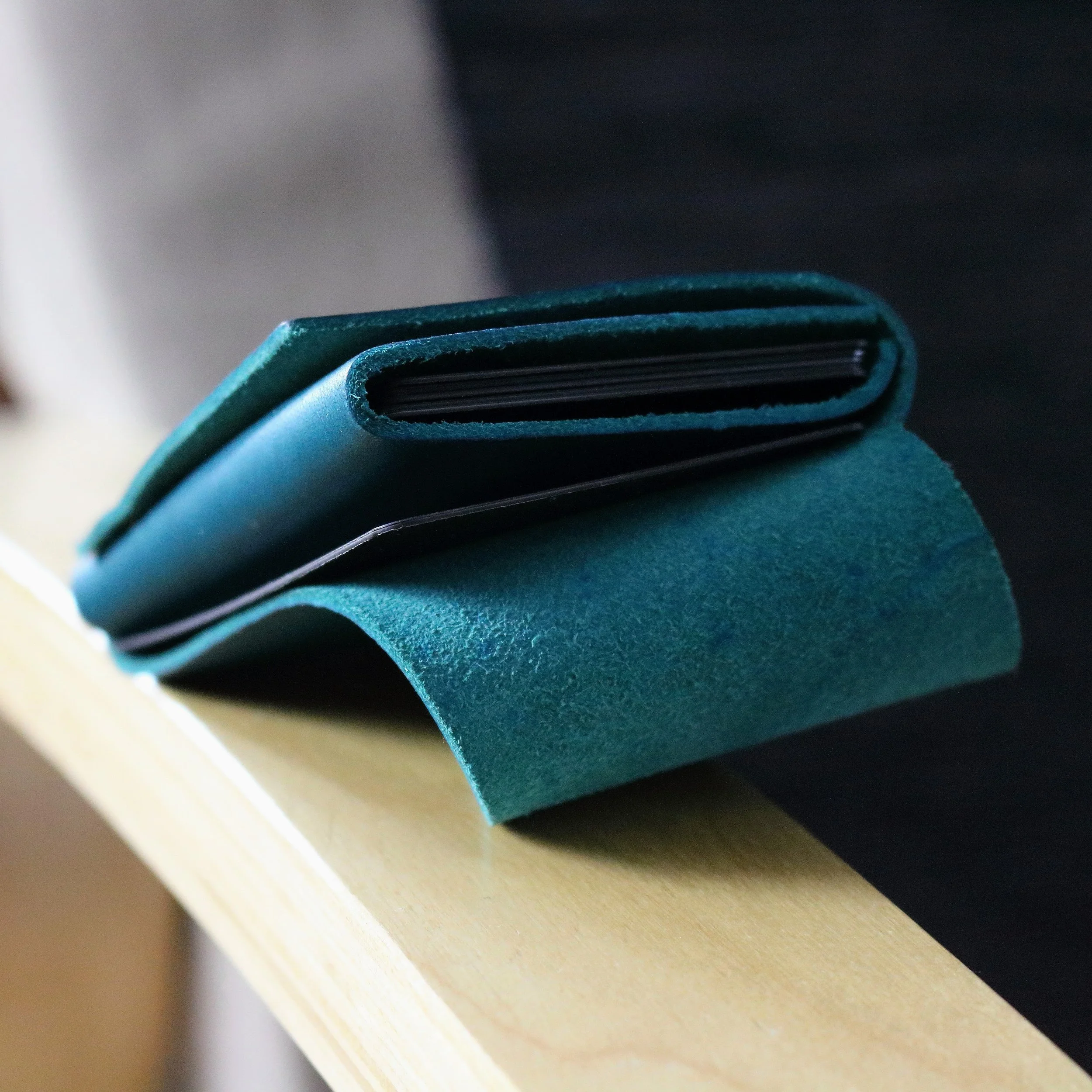 The Joker - Handmade stitchless leather wallet | Nostitch