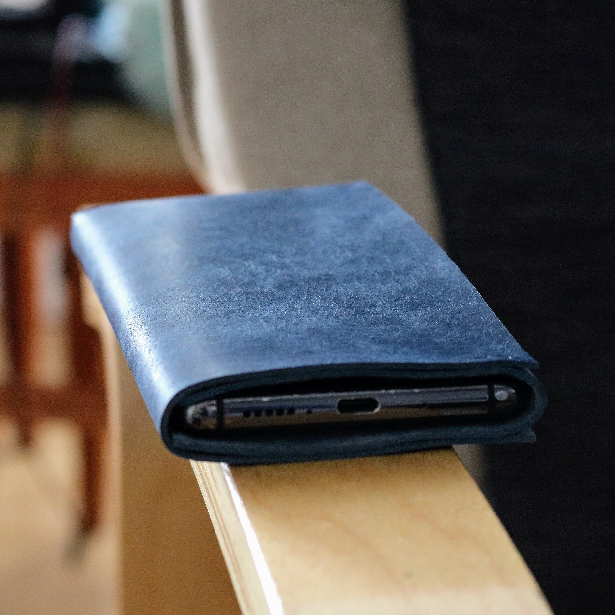 The Joker - Handmade stitchless leather wallet | Nostitch