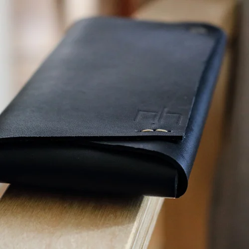 The Fold Plus - Handmade minimal leather wallet | Nostitch