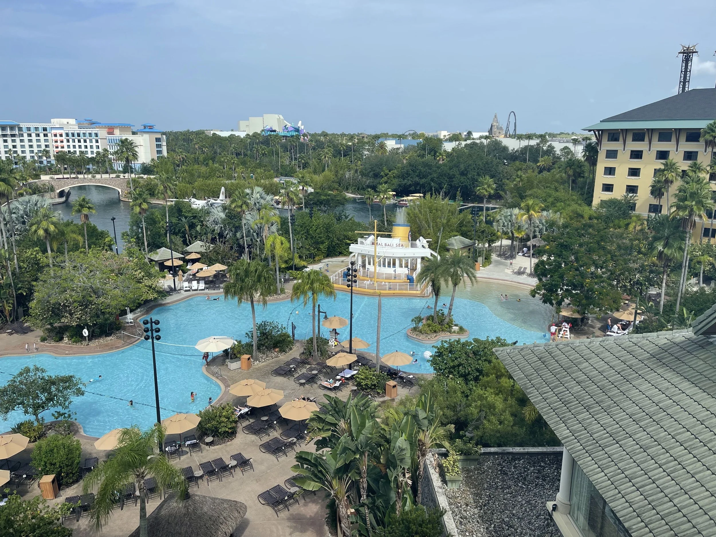 Universal Orlando Loews Royal Pacific Resort Guide