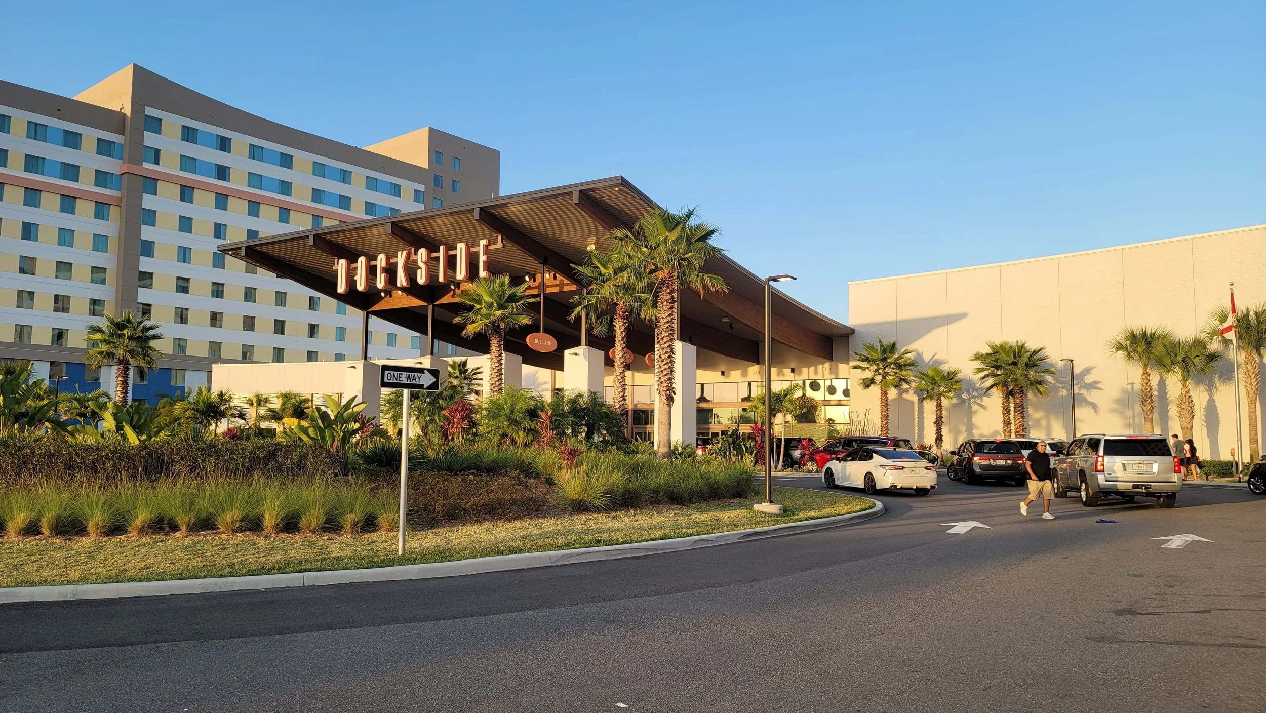 Ultimate Guide to Universal's Endless Summer Resort: Affordable Luxury