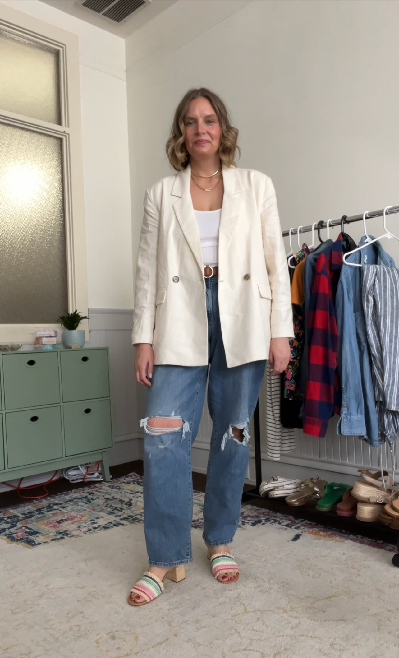 6 ways to style a linen blazer in your capsule wardrobe — Hey Shannon Lee