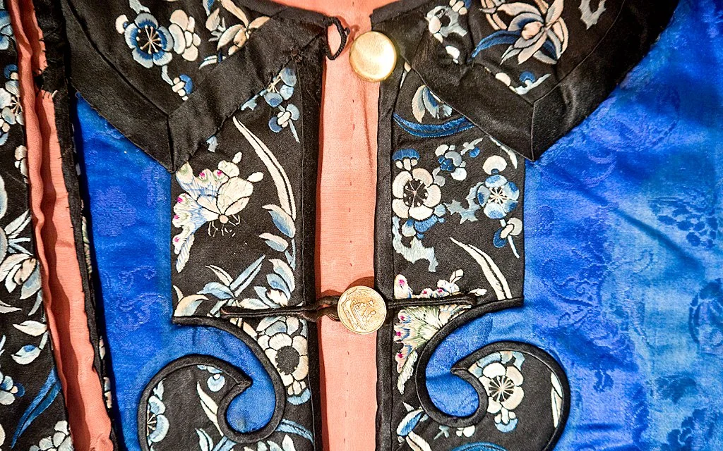 5 Objects — Silk Museum