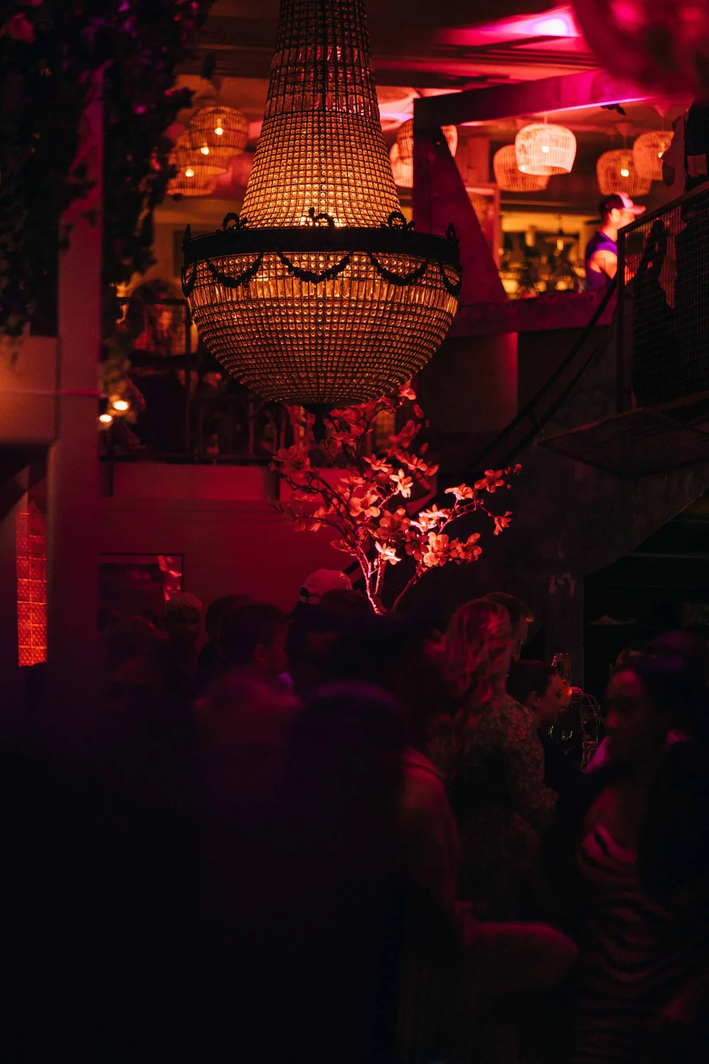 BAR Vulkan: Eventlokale, takterrasse & nattklubb