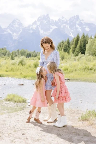 Spring Family Photo Ideas (Beyond Traditional Posed Photos) — Jackson ...