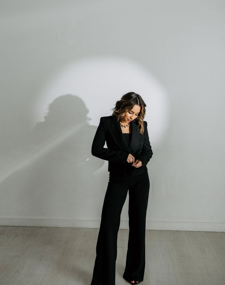 Ari Rose | Brand & Business Strategist, UX-Certified