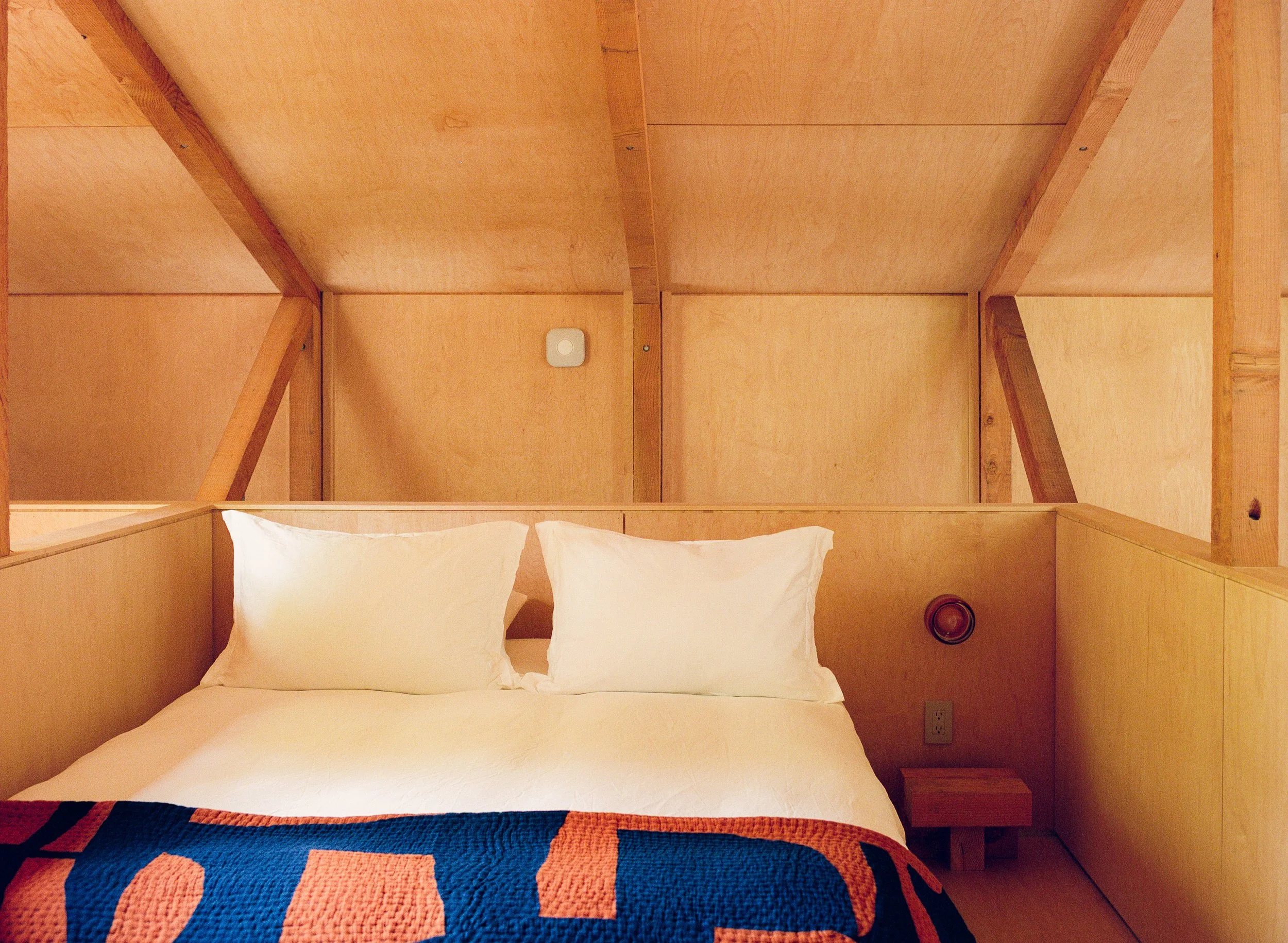 Cabin — Studio Bardo