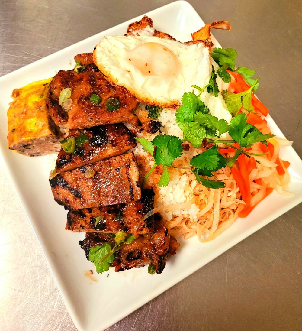 Gallery — Cam Ranh Bay Restaurant Eagan