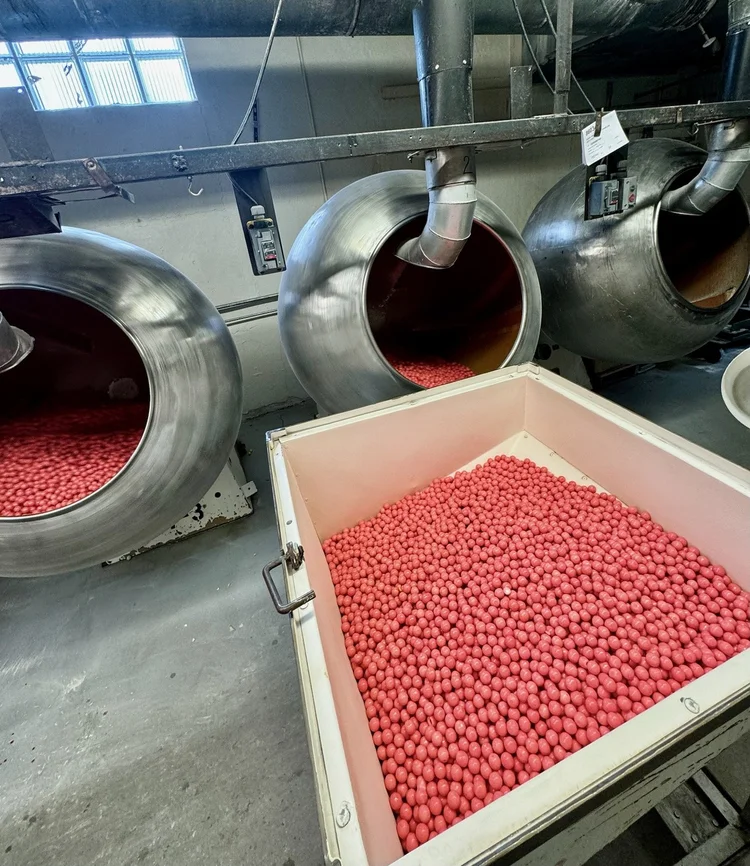 Carousel® — Ford Gum | Makers of Big League Chew bubble gum and a ...