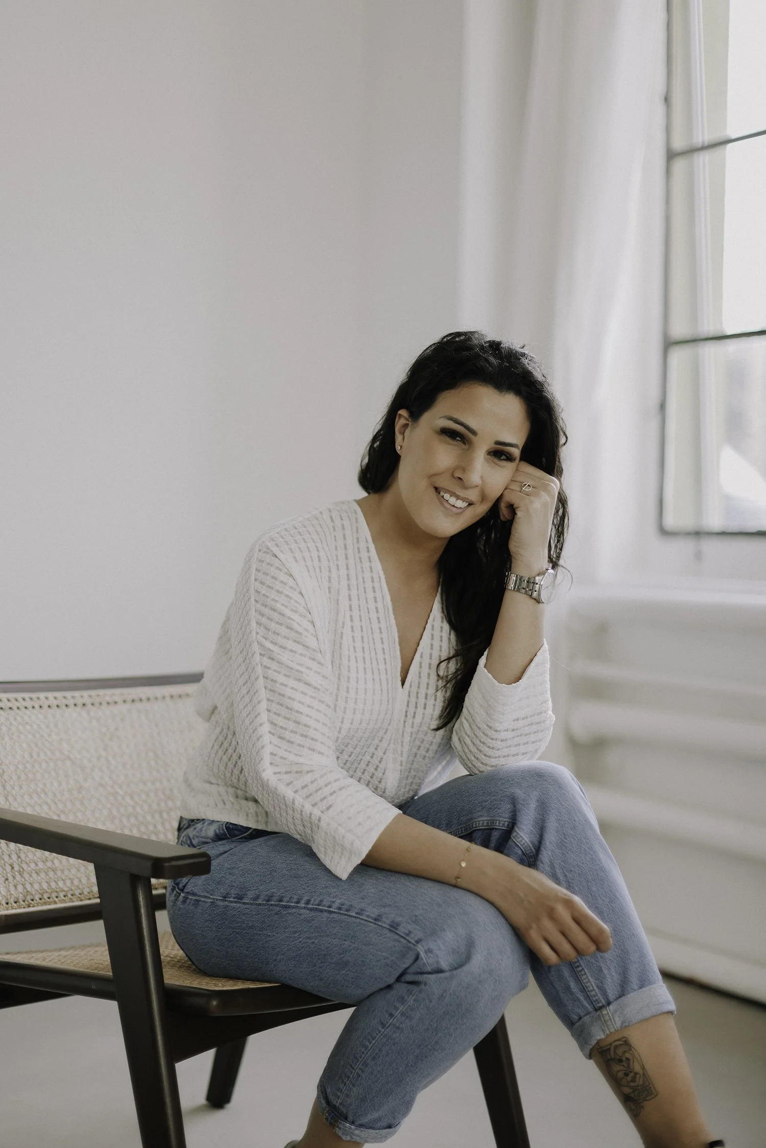 DIGITALE AVENUE - Branding⎪Identité visuelle ⎪Site Web⎪Création de contenu IA