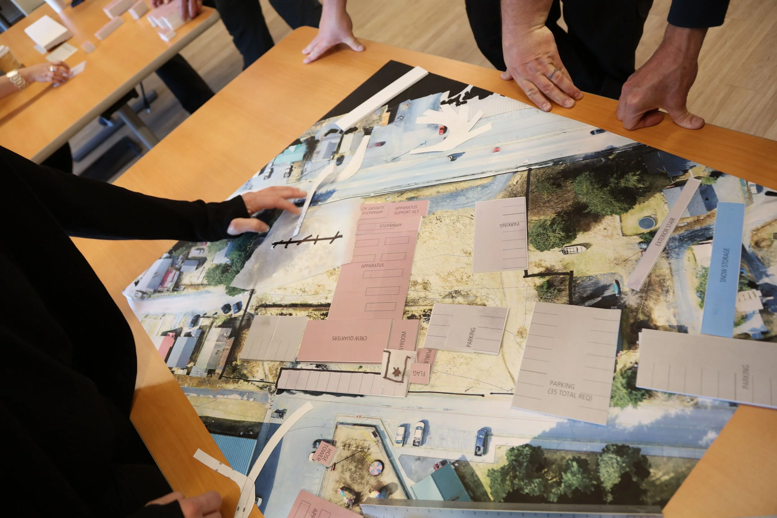 Services 4 — Wolf Architecture