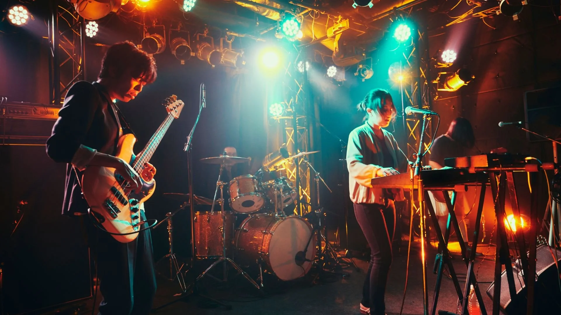 The Fast Track to Getting Signed by a Record Label — Blossom Agency