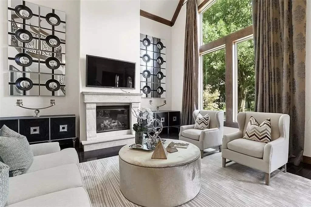 Knox / Henderson | Uphold Designs | Luxury Custom Furniture and ...