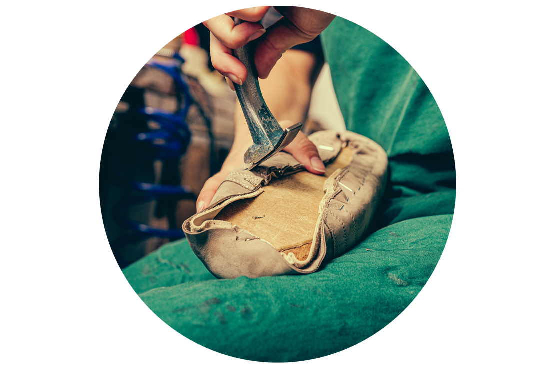 Custom Orthopaedic Shoe Service | OrthoShoe Clinic