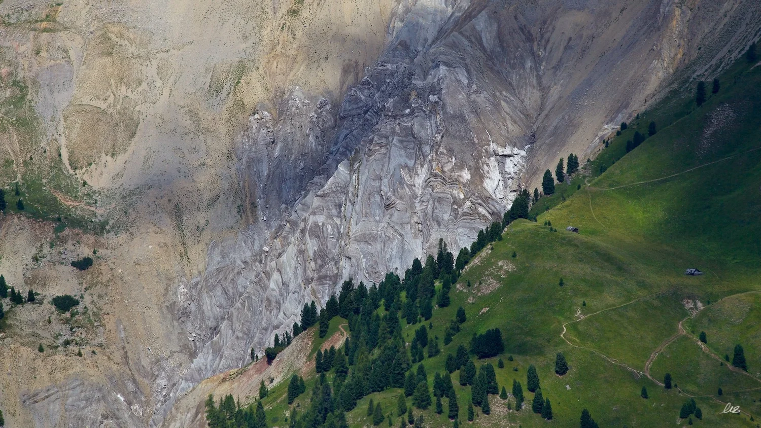 The Dolomites: an overview to exploring one of world's most beautiful ...