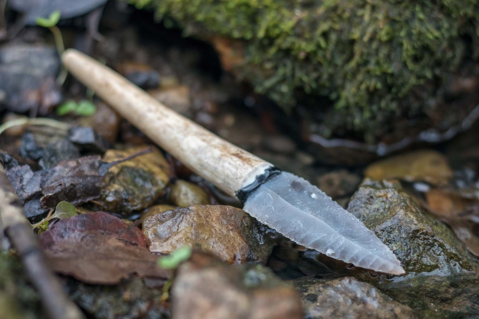 Flintknapping | Wolf Tree Programs
