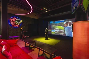 Over Flyte - Golf - Axe - Event Space