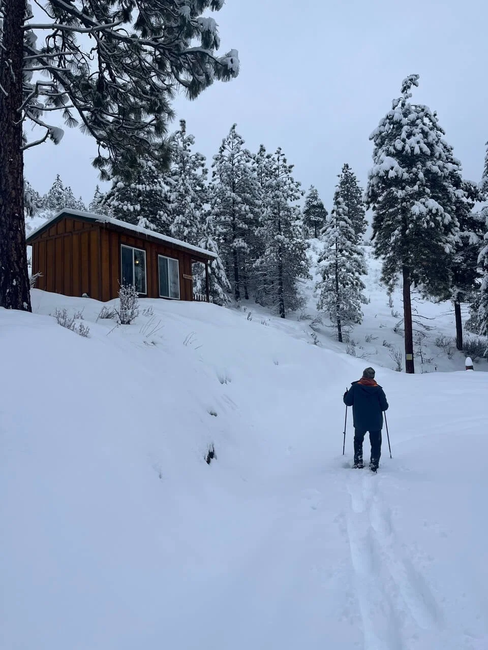 Lake Chelan is for Lovers: Romantic Adventures for Outdoorsy Couples — Echo Valley Resort & Cabins