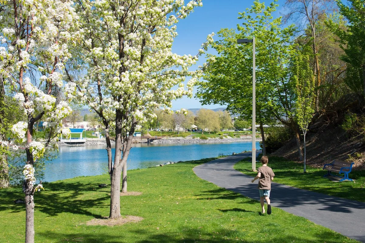 Our Favorite Spring Activities in Lake Chelan — Echo Valley Resort & Cabins