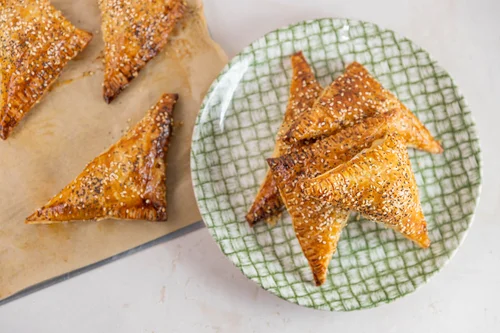 Pork Curry Puffs — Good Chef Bad Chef